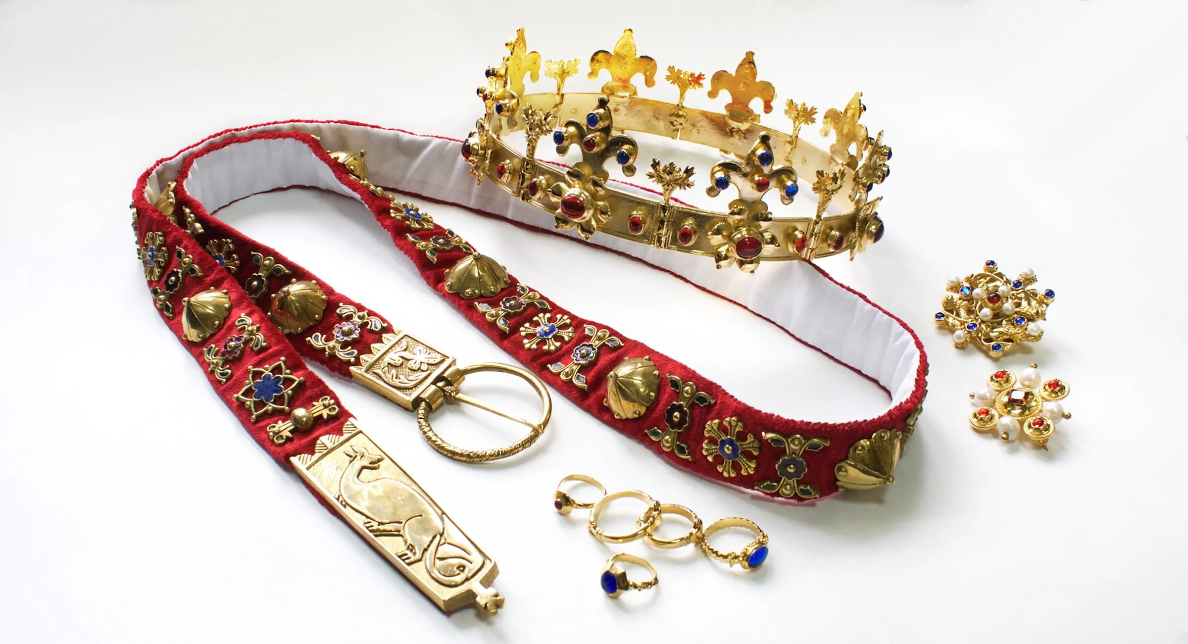 Medieval market - best accessories for your medieval avatar
